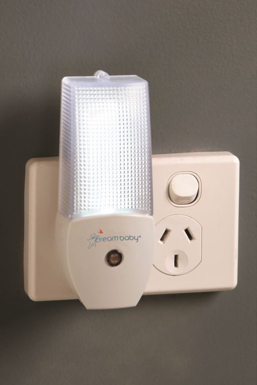 Go Ask Mum Win the Latest Child Safety Solutions from Dreambaby® Valued ...